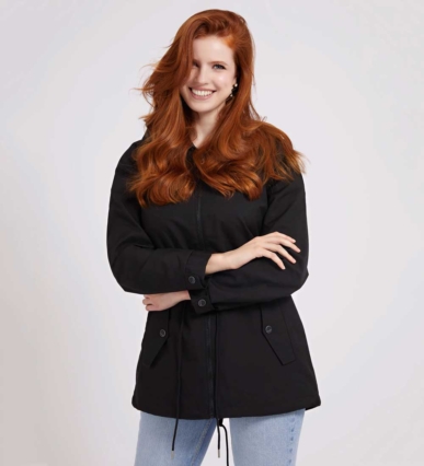 Guess autunno inverno 2022 2023: collezione e prezzi