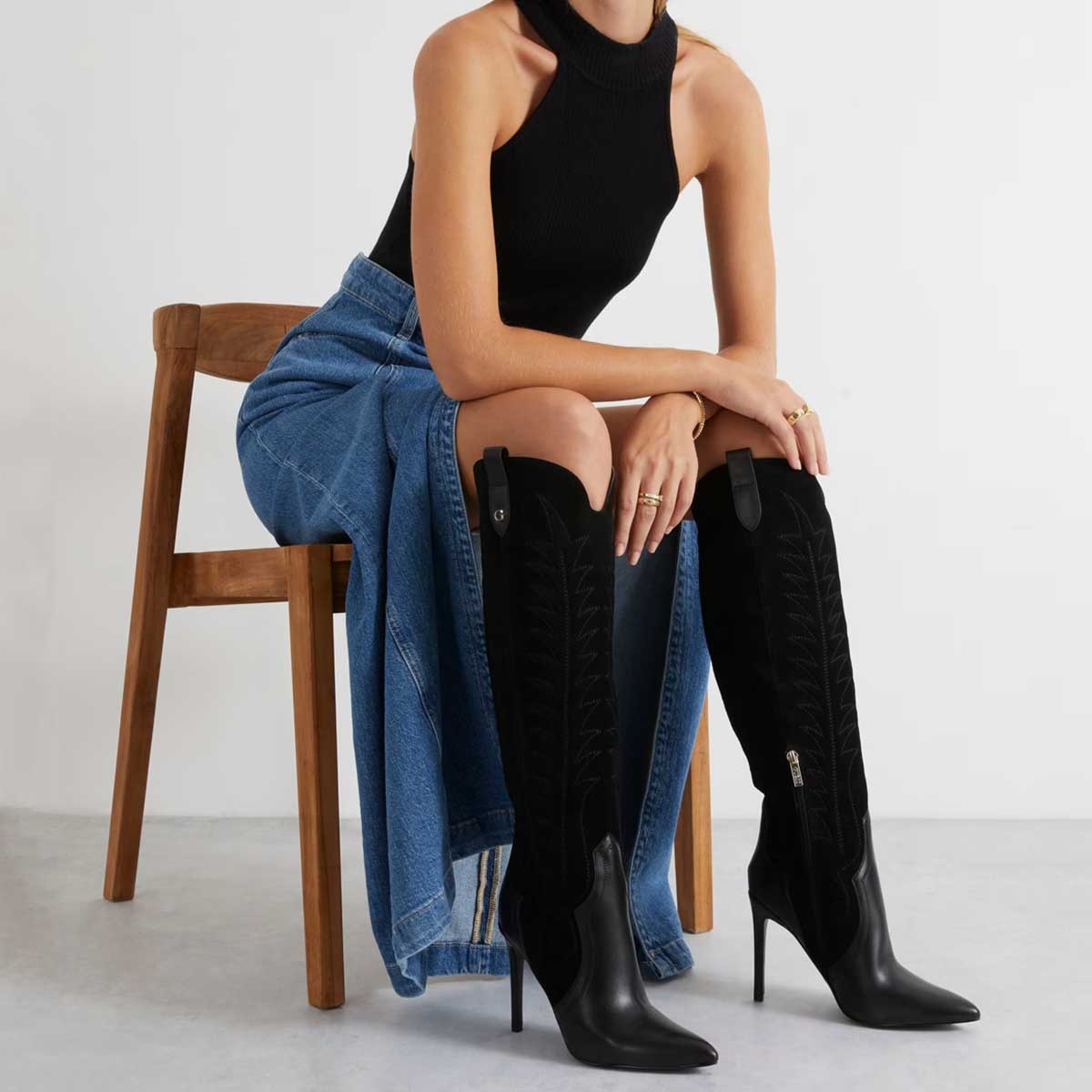 10 stivali neri bellissimi per elevare i look invernali