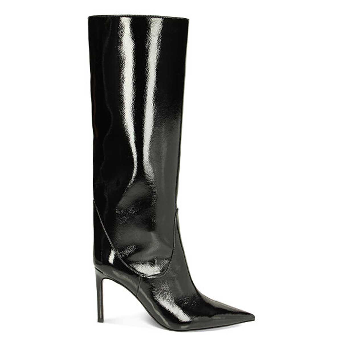 10 stivali neri bellissimi per elevare i look invernali