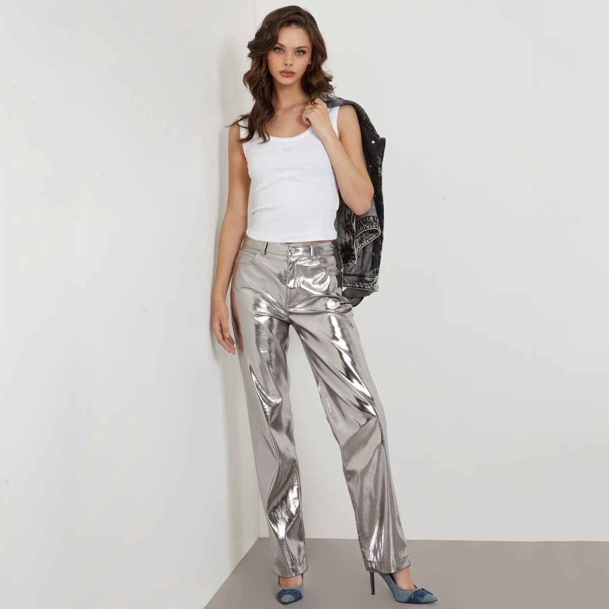 Outfit argentato 8 consigli salva-stile con la tendenza 2024
