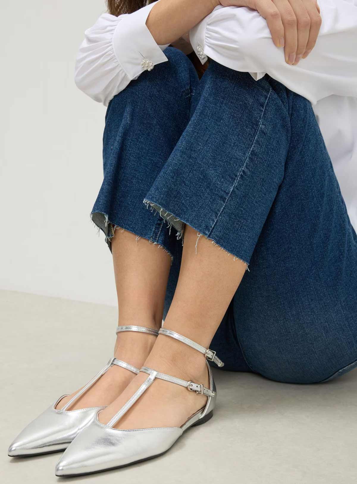 Ballerine con cinturino: 9 modelli da indossare con tutto!