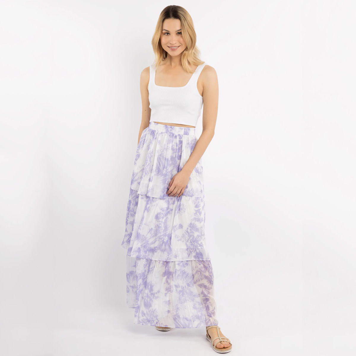 Gonne a balze estate 2024, la tendenza femminile e chic