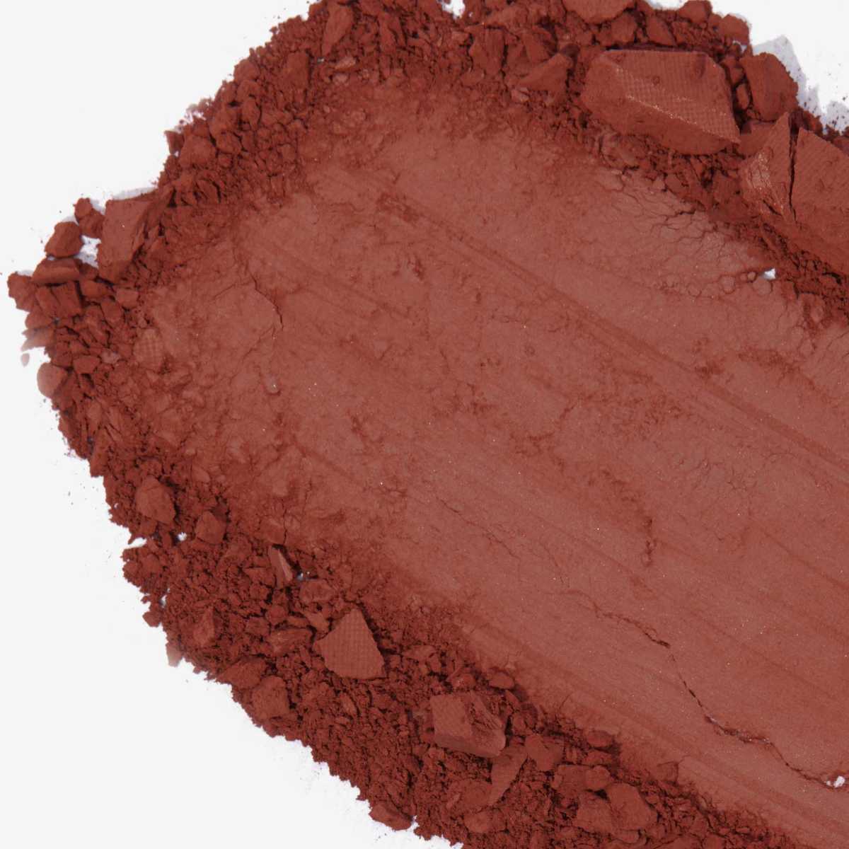 Chestnut makeup: trend trucco sui toni del marrone castagna