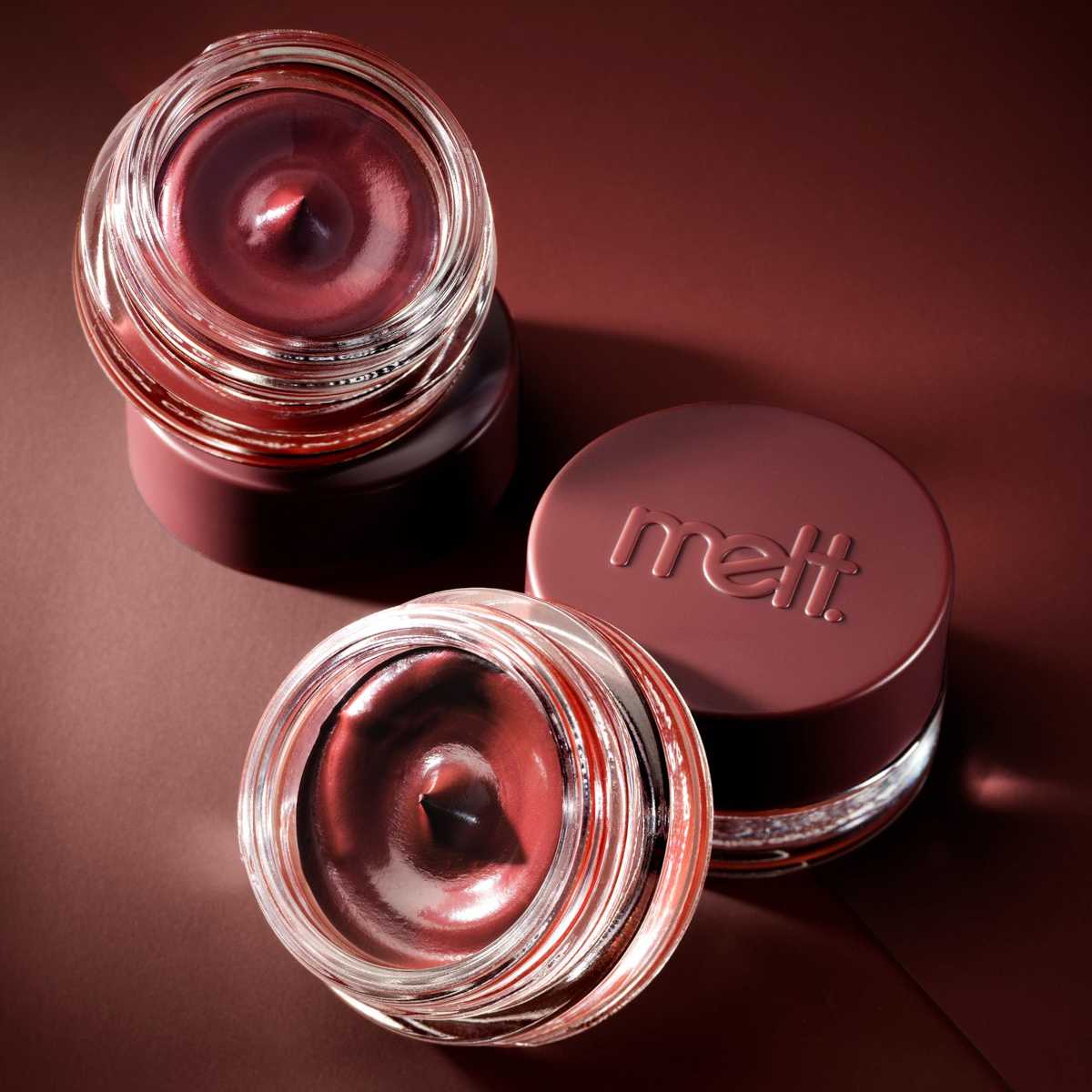 Chestnut makeup: trend trucco sui toni del marrone castagna