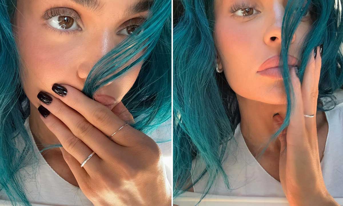 Kylie Jenner capelli blu verde acqua, teal hair: foto look